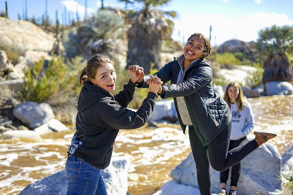 10 Quick Ways to Strengthen Friendships - LiveDifferent